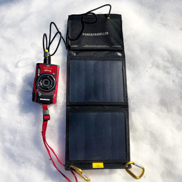 Powertraveller Falcon 7 Vikbar Solpanel | Widforss