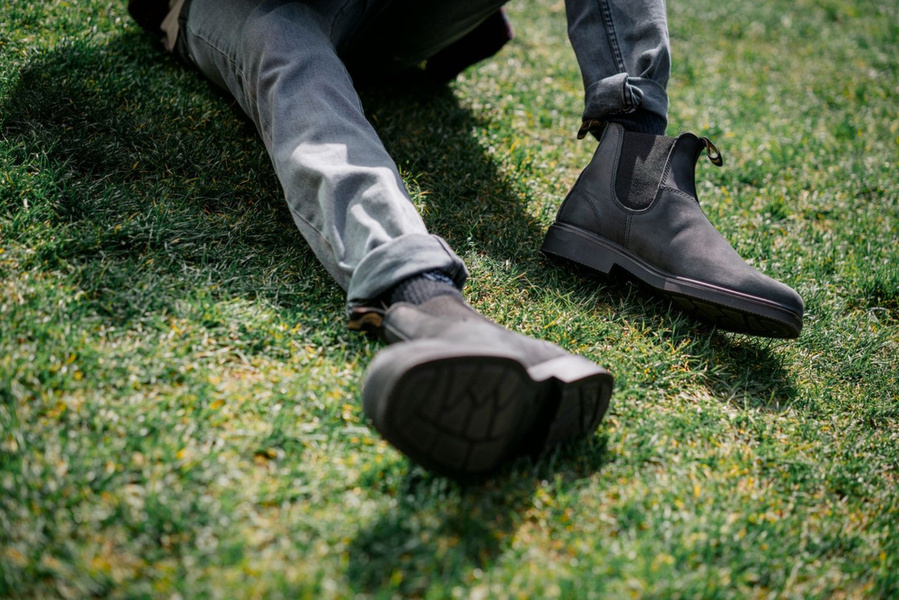 Blundstone 1308 Dress Chiseled Toe Boot Rustic Unisex Black | Widforss